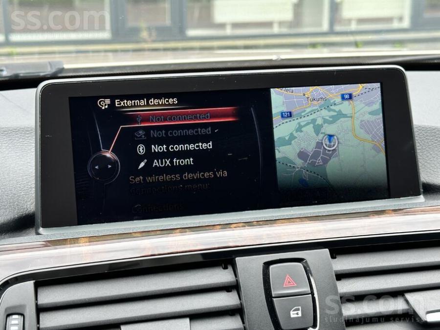 BMW 330 2013 in Tukums, with an engine capacity of 3.00 L and mileage of 264 thousand km for 8990 €, photo 22 on AUTOMOTO.COM.LV