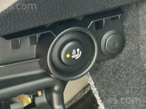 BMW 330 2013 in Tukums, with an engine capacity of 3.00 L and mileage of 264 thousand km for 8990 €, photo 34 on AUTOMOTO.COM.LV