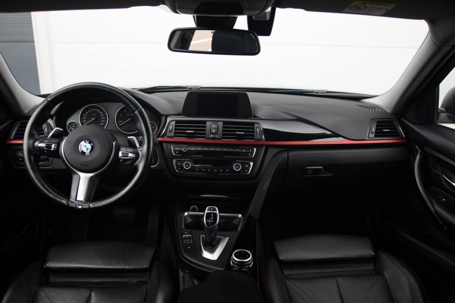 BMW 330 2014 Pērnava, ar dzinēja tilpumu 3.00 L un nobraukumu 264 tūkst. km par 13500 €, foto 25 vietnē AUTOMOTO.COM.LV