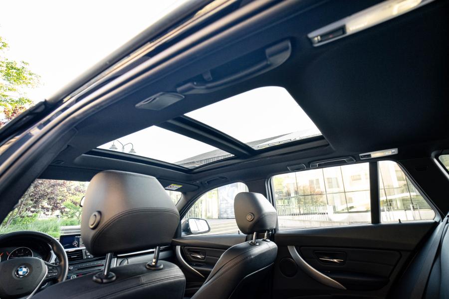BMW 330 2014 Rīga, ar dzinēja tilpumu 0.00 L un nobraukumu 262 tūkst. km par 10990 €, foto 35 vietnē AUTOMOTO.COM.LV