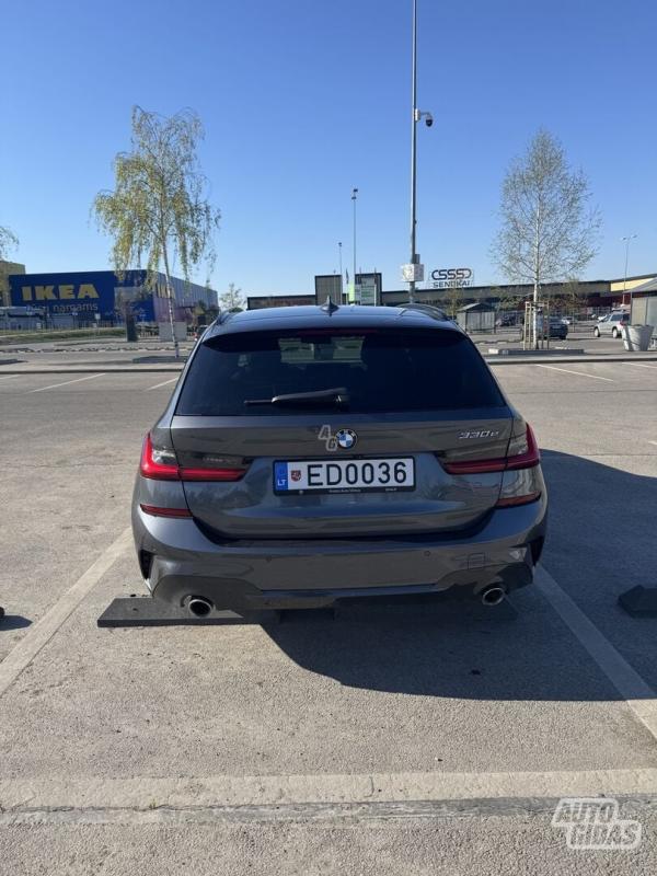 BMW 330 2021 in Vilnius, with an engine capacity of 2.00 L and mileage of 130 thousand km for 29000 €, photo 4 on AUTOMOTO.COM.LV