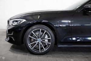 BMW 330 2022 in Vilnius, with an engine capacity of 2.00 L and mileage of 112 thousand km for 27991 €, photo 8 on AUTOMOTO.COM.LV
