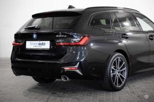 BMW 330 2022 in Vilnius, with an engine capacity of 2.00 L and mileage of 112 thousand km for 27991 €, photo 10 on AUTOMOTO.COM.LV