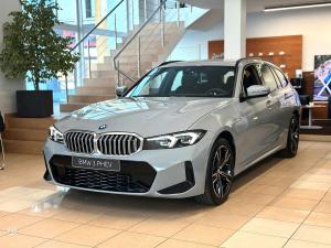 BMW 330 2025 Viļņa, ar dzinēja tilpumu 2.00 L un nobraukumu 5 tūkst. km par 49999 €, foto  vietnē AUTOMOTO.COM.LV