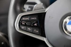 BMW 330 2025 in Vilnius, with an engine capacity of 2.00 L and mileage of 17 thousand km for 41991 €, photo 21 on AUTOMOTO.COM.LV
