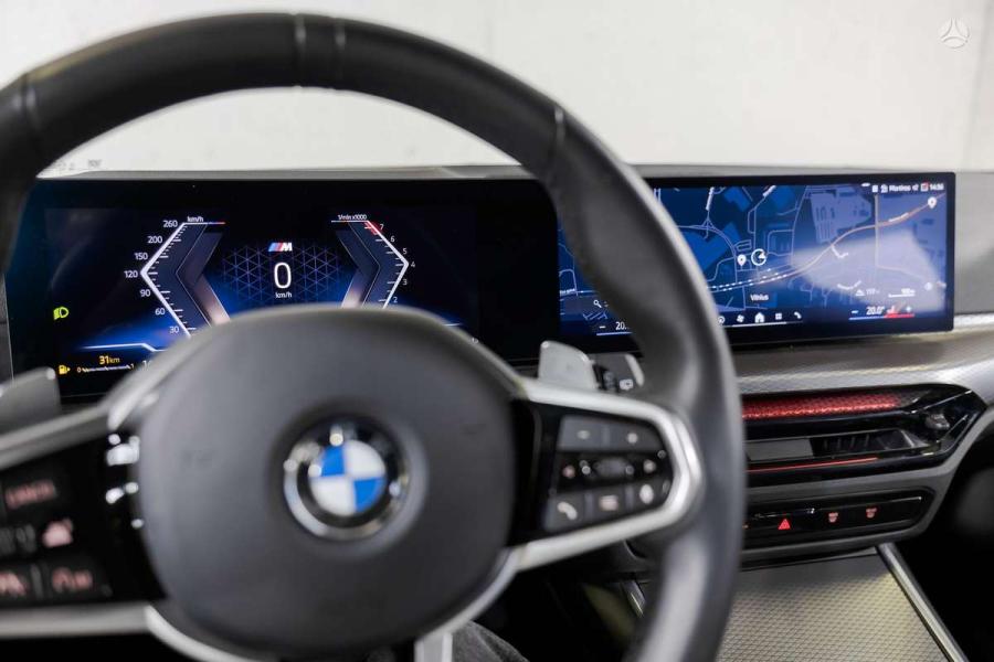 BMW 330 2025 in Vilnius, with an engine capacity of 2.00 L and mileage of 17 thousand km for 41991 €, photo 23 on AUTOMOTO.COM.LV
