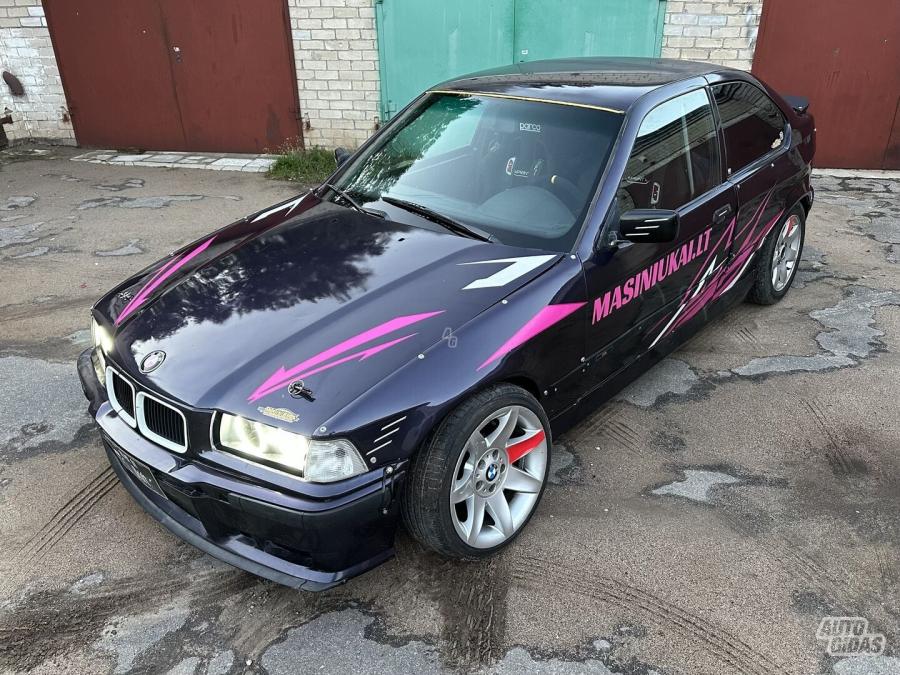 Violets BMW 330 1998 Viļņa, ar dzinēja tilpumu 3.00 L un nobraukumu 1 tūkst. km par 5350 €, foto 1 vietnē AUTOMOTO.COM.LV