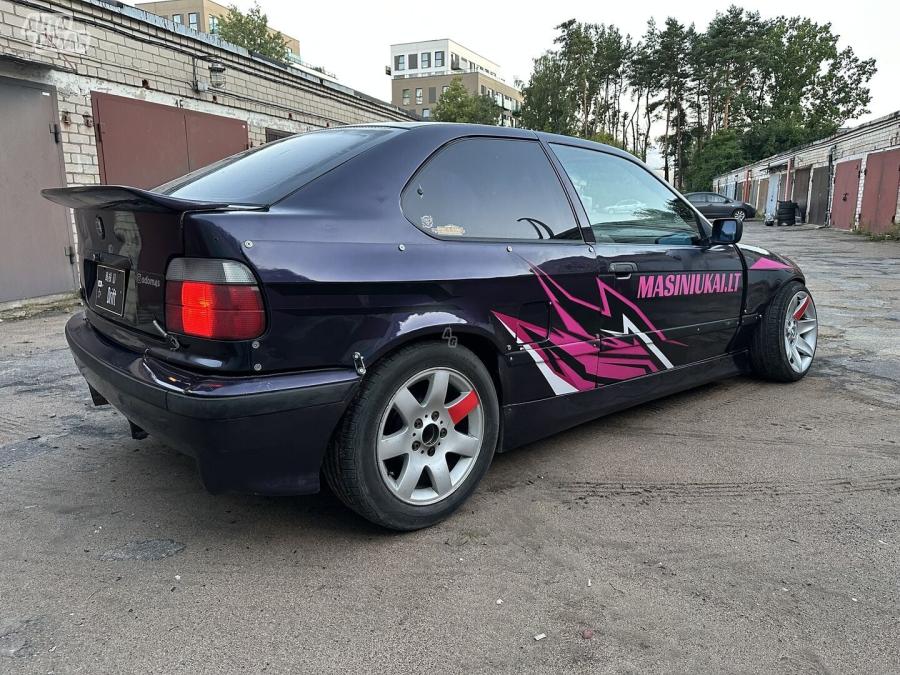 Violets BMW 330 1998 Viļņa, ar dzinēja tilpumu 3.00 L un nobraukumu 1 tūkst. km par 5350 €, foto 5 vietnē AUTOMOTO.COM.LV