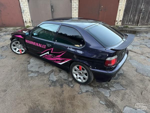 Violets BMW 330 1998 Viļņa, ar dzinēja tilpumu 3.00 L un nobraukumu 1 tūkst. km par 5350 €, foto 6 vietnē AUTOMOTO.COM.LV
