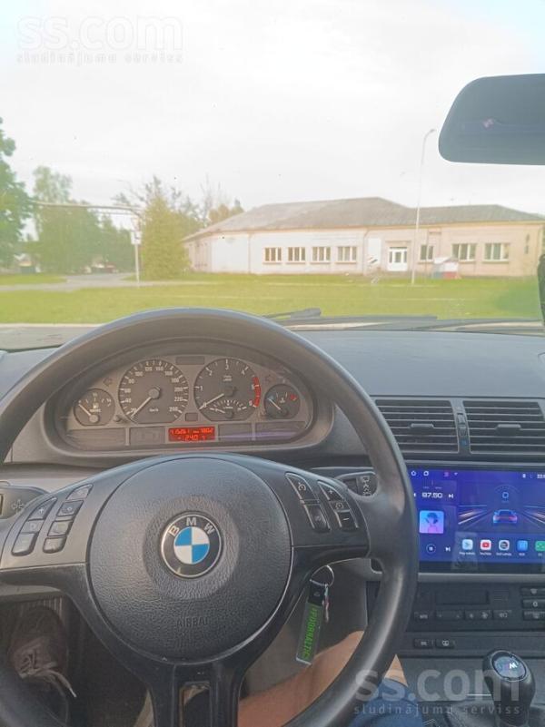 Violet BMW 330 2001 in Saldus, with an engine capacity of 3.00 L and mileage of 415 thousand km for 3700 €, photo 8 on AUTOMOTO.COM.LV