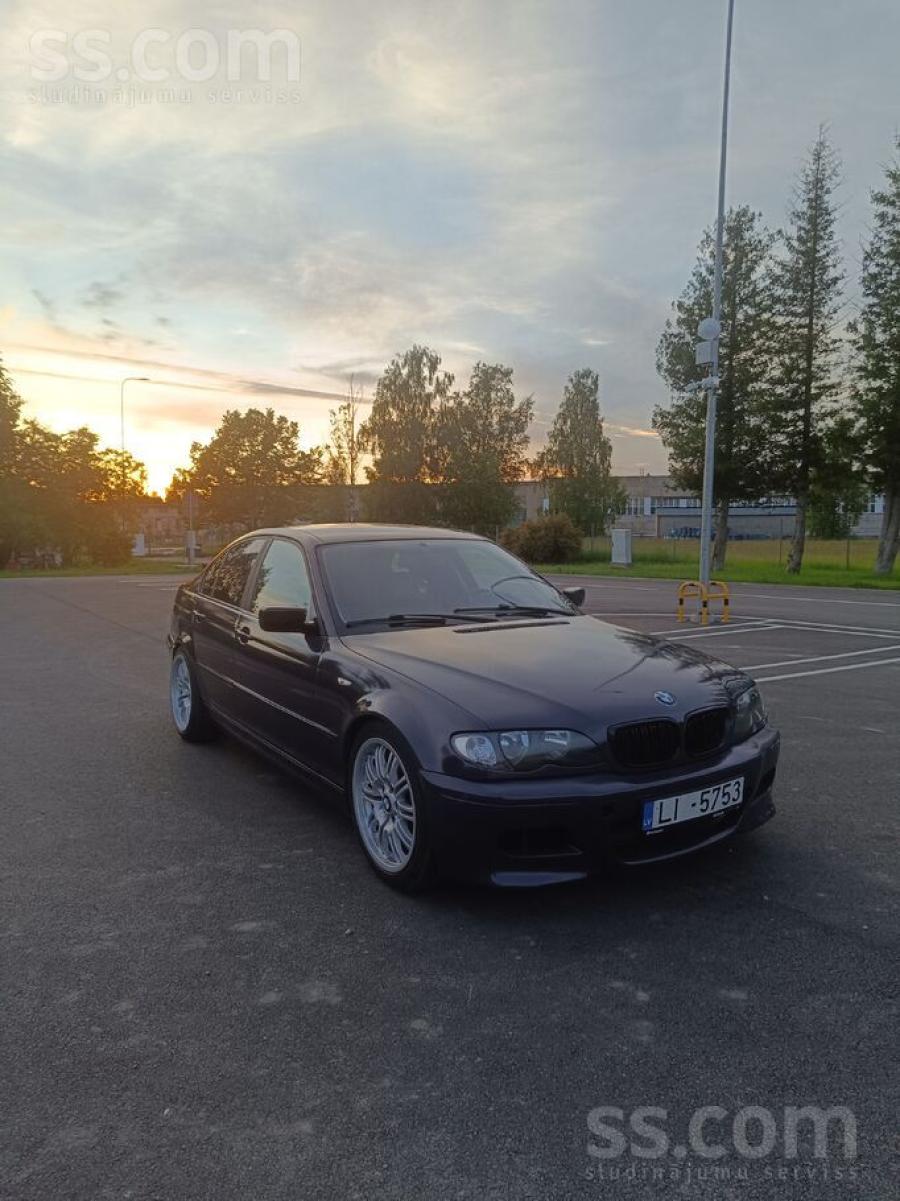 Violet BMW 330 2001 in Jelgava, with an engine capacity of 3.00 L and mileage of 417 thousand km for 3100 €, photo 3 on AUTOMOTO.COM.LV