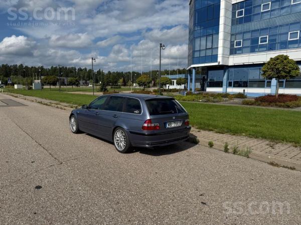 Violets BMW 330 2002 Jelgava, ar dzinēja tilpumu 3.00 L un nobraukumu 249 tūkst. km par 3500 €, foto 4 vietnē AUTOMOTO.COM.LV