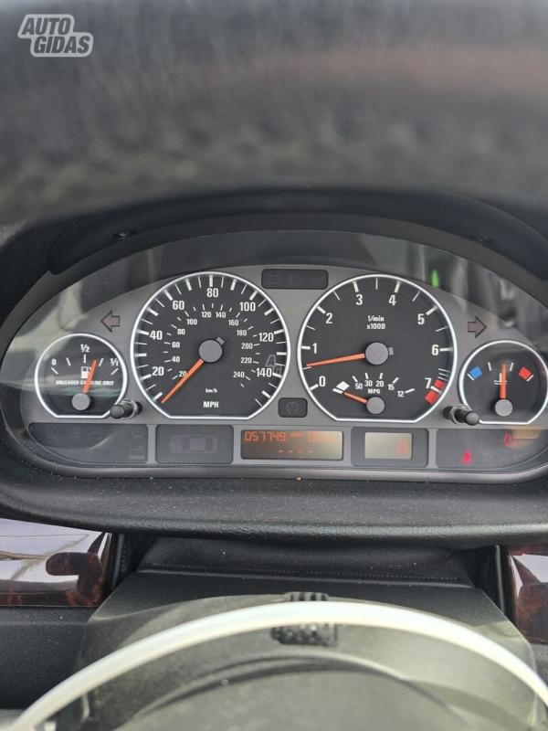 Balts BMW 330 2005 Gargždai, ar dzinēja tilpumu 3.00 L un nobraukumu 98 tūkst. km par 8500 €, foto 8 vietnē AUTOMOTO.COM.LV