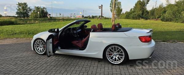 Balts BMW 330 2007 Liepāja, ar dzinēja tilpumu 3.00 L un nobraukumu 329 tūkst. km par 10950 €, foto 7 vietnē AUTOMOTO.COM.LV