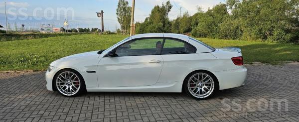 Balts BMW 330 2007 Liepāja, ar dzinēja tilpumu 3.00 L un nobraukumu 329 tūkst. km par 10950 €, foto 8 vietnē AUTOMOTO.COM.LV