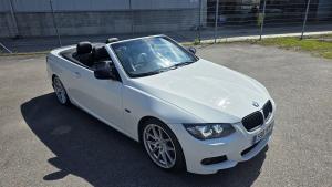 Balts BMW 330 2011 Tallina, ar dzinēja tilpumu 3.00 L un nobraukumu 0 tūkst. km par 9999 €, foto 18 vietnē AUTOMOTO.COM.LV