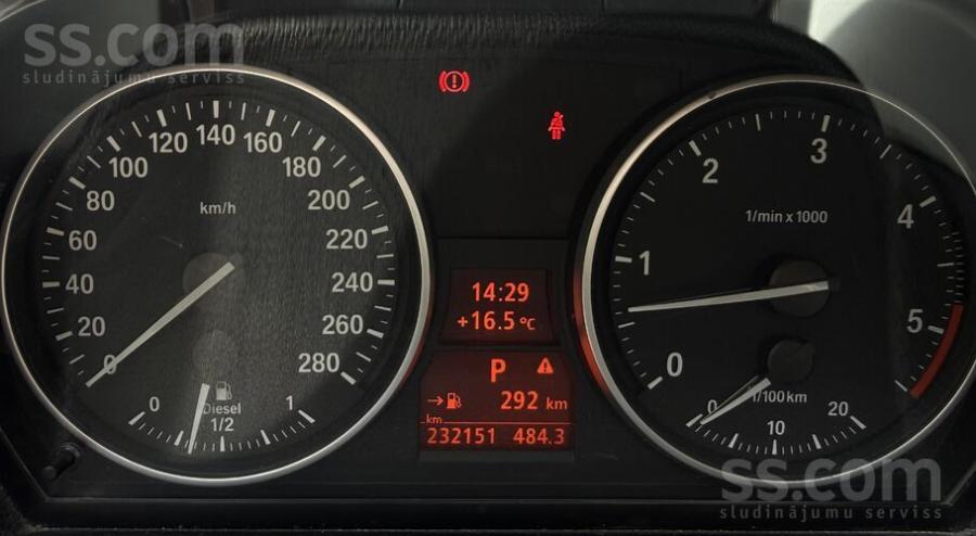 Balts BMW 330 2006 Rīga, ar dzinēja tilpumu 3.00 L un nobraukumu 232 tūkst. km par 8000 €, foto 10 vietnē AUTOMOTO.COM.LV