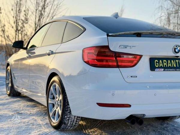 White BMW 330 2014 in Siauliai, with an engine capacity of 2.99 L and mileage of 244 thousand km for 13550 €, photo 7 on AUTOMOTO.COM.LV