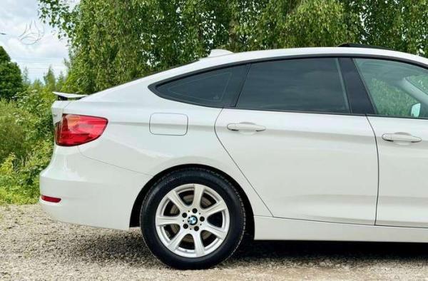 Balts BMW 330 2014 Šauļi, ar dzinēja tilpumu 2.99 L un nobraukumu 244 tūkst. km par 13550 €, foto 9 vietnē AUTOMOTO.COM.LV
