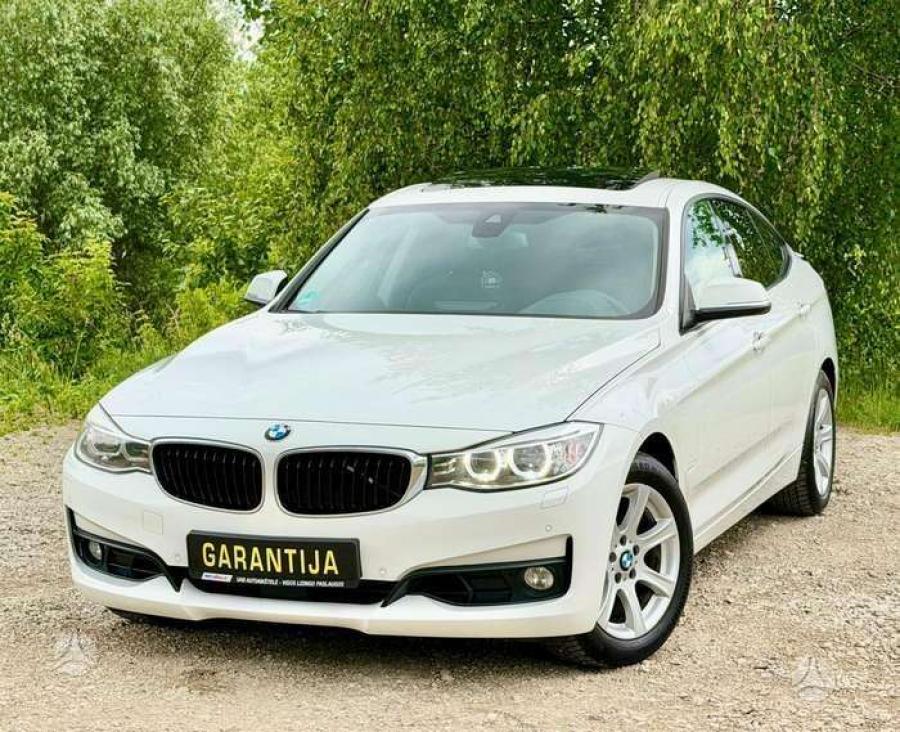 White BMW 330 2014 in Siauliai, with an engine capacity of 2.99 L and mileage of 244 thousand km for 13550 €, photo 3 on AUTOMOTO.COM.LV