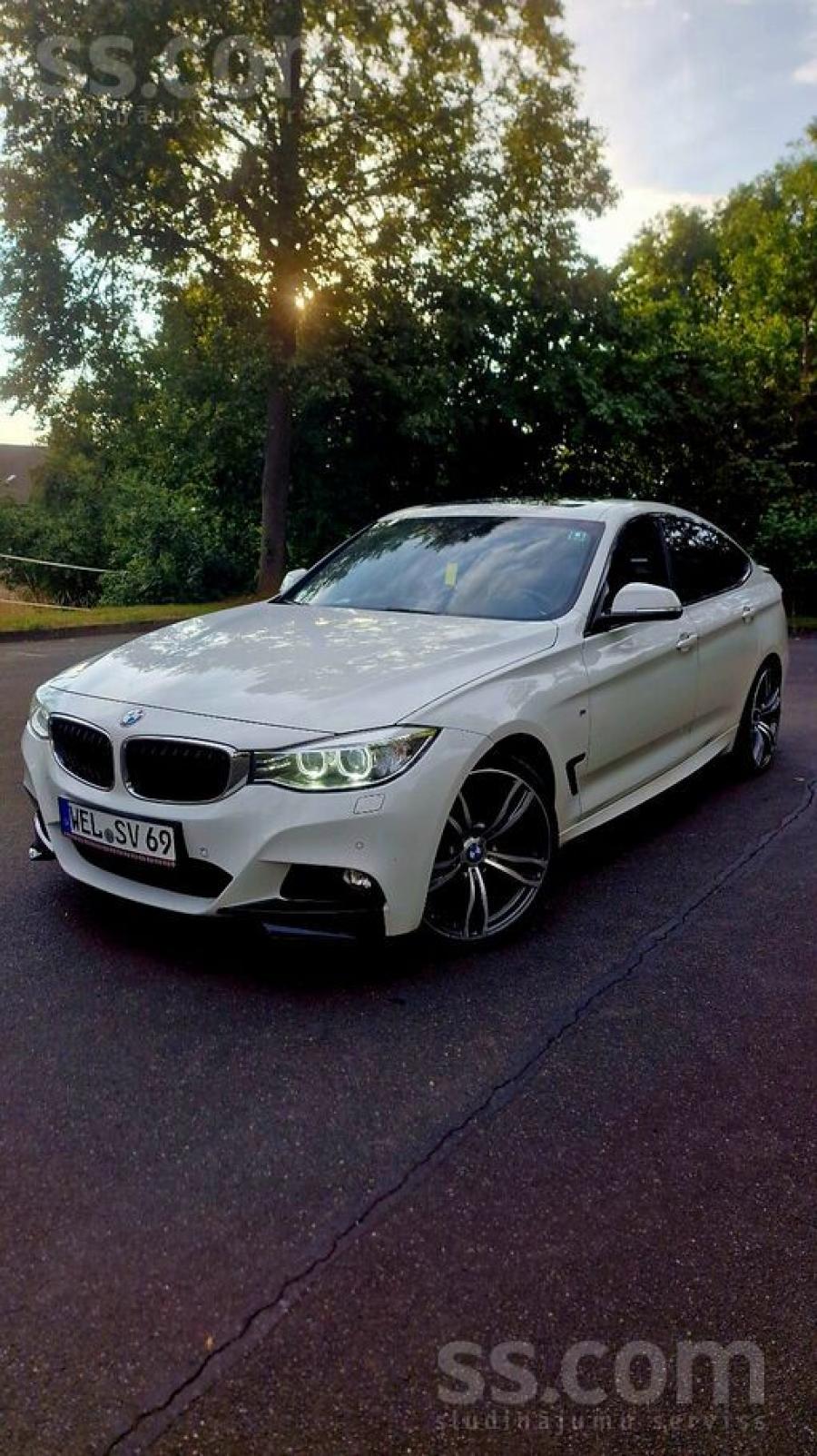 White BMW 330 2015 in Riga, with an engine capacity of 3.00 L and mileage of 279 thousand km for 13750 €, photo 2 on AUTOMOTO.COM.LV