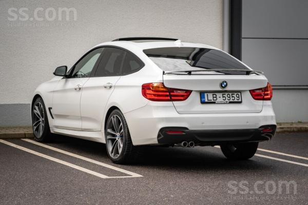 White BMW 330 2015 in Riga, with an engine capacity of 3.00 L and mileage of 274 thousand km for 14750 €, photo 6 on AUTOMOTO.COM.LV