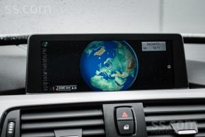 White BMW 330 2015 in Riga, with an engine capacity of 3.00 L and mileage of 274 thousand km for 14750 €, photo 27 on AUTOMOTO.COM.LV