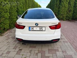 Белый БМВ 330 2015 в Бауска, объемом двигателя 3.00 л и пробегом 0 тыс. км за 13000 €, фото 6 на AUTOMOTO.COM.LV
