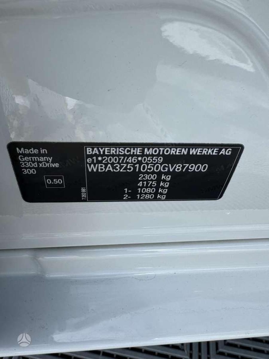 Balts BMW 330 2016 Kauņa, ar dzinēja tilpumu 2.99 L un nobraukumu 260 tūkst. km par 12499 €, foto 16 vietnē AUTOMOTO.COM.LV