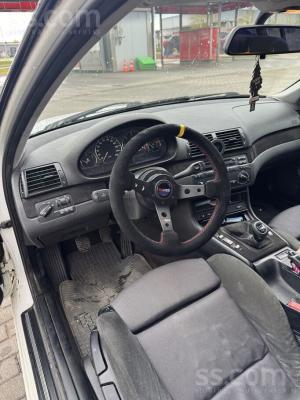Balts BMW 330 2000 Madona, ar dzinēja tilpumu 3.00 L un nobraukumu 353 tūkst. km par 4400 €, foto 6 vietnē AUTOMOTO.COM.LV