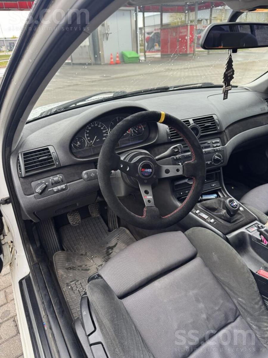 Balts BMW 330 2000 Madona, ar dzinēja tilpumu 3.00 L un nobraukumu 353 tūkst. km par 4400 €, foto 6 vietnē AUTOMOTO.COM.LV