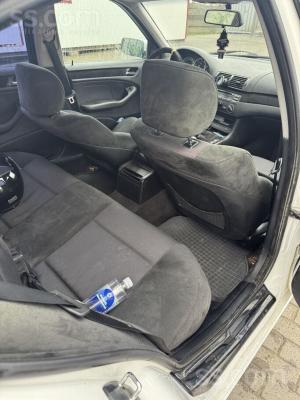 Balts BMW 330 2000 Madona, ar dzinēja tilpumu 3.00 L un nobraukumu 353 tūkst. km par 4400 €, foto 9 vietnē AUTOMOTO.COM.LV