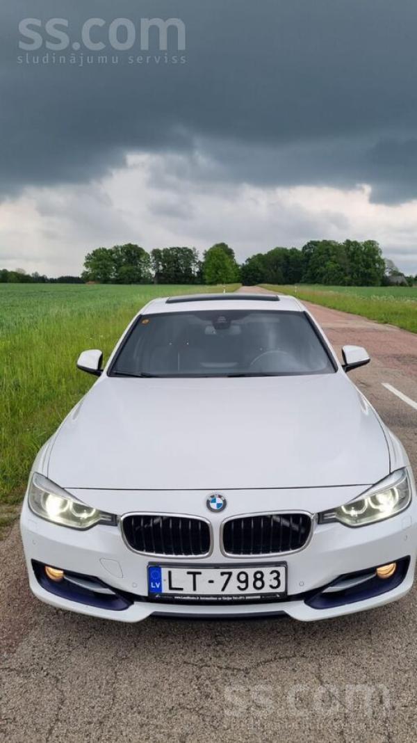 White BMW 330 2012 in Ogre, with an engine capacity of 3.00 L and mileage of 311 thousand km for 14000 €, photo 8 on AUTOMOTO.COM.LV