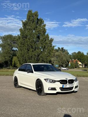 Balts BMW 330 2013 Rīga, ar dzinēja tilpumu 3.00 L un nobraukumu 169 tūkst. km par 22000 €, foto 3 vietnē AUTOMOTO.COM.LV