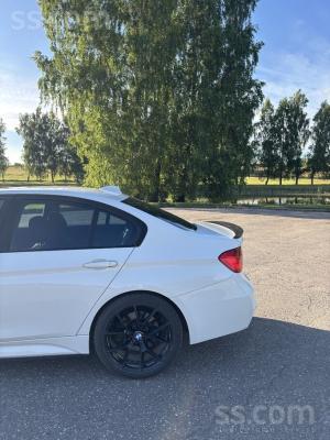 Balts BMW 330 2013 Rīga, ar dzinēja tilpumu 3.00 L un nobraukumu 169 tūkst. km par 22000 €, foto 8 vietnē AUTOMOTO.COM.LV