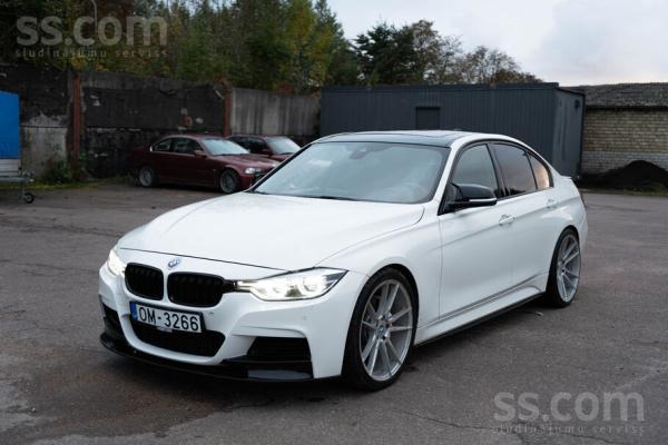 Balts BMW 330 2013 Liepāja, ar dzinēja tilpumu 3.00 L un nobraukumu 218 tūkst. km par 18600 €, foto 1 vietnē AUTOMOTO.COM.LV
