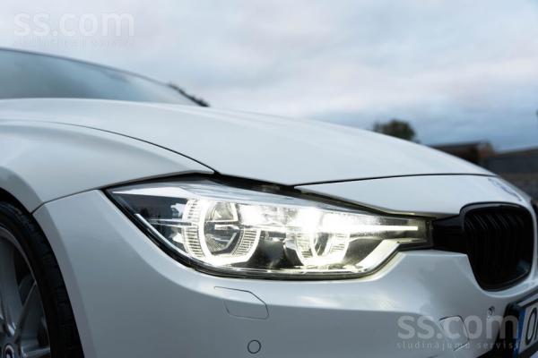 Balts BMW 330 2013 Liepāja, ar dzinēja tilpumu 3.00 L un nobraukumu 218 tūkst. km par 18600 €, foto 10 vietnē AUTOMOTO.COM.LV