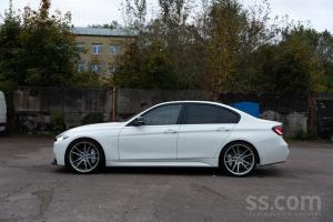 Белый БМВ 330 2013 в Лиепая, объемом двигателя 3.00 л и пробегом 218 тыс. км за 18600 €, фото 11 на AUTOMOTO.COM.LV