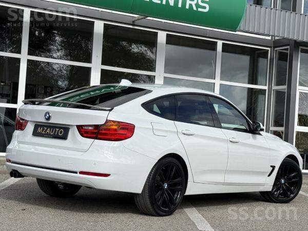 Balts BMW 330 2015 Tukums, ar dzinēja tilpumu 3.00 L un nobraukumu 292 tūkst. km par 11790 €, foto 4 vietnē AUTOMOTO.COM.LV