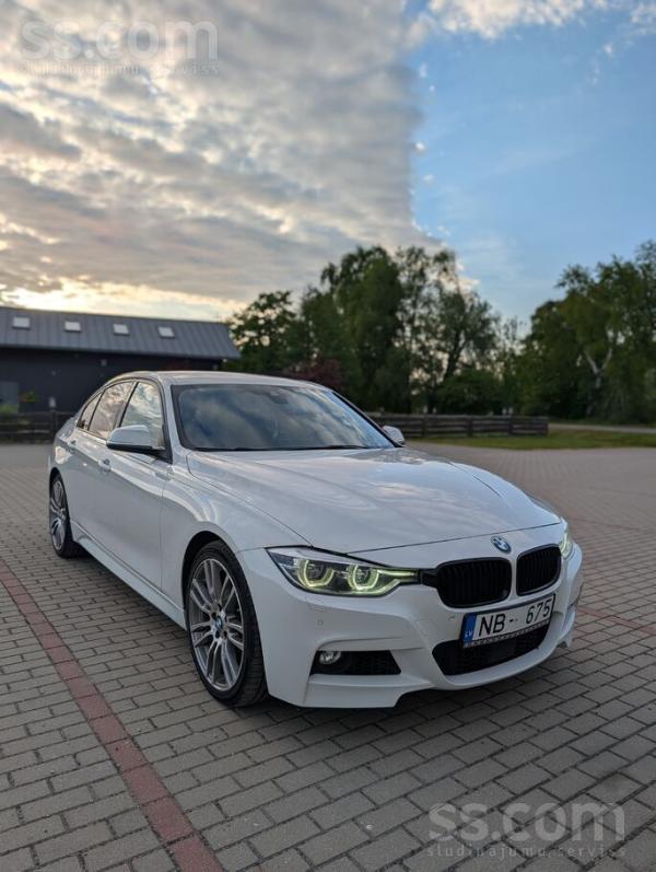 Balts BMW 330 2016 Liepāja, ar dzinēja tilpumu 2.00 L un nobraukumu 211 tūkst. km par 17500 €, foto 2 vietnē AUTOMOTO.COM.LV