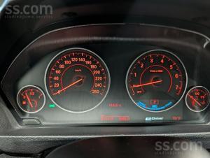 Balts BMW 330 2016 Liepāja, ar dzinēja tilpumu 2.00 L un nobraukumu 211 tūkst. km par 17500 €, foto 13 vietnē AUTOMOTO.COM.LV
