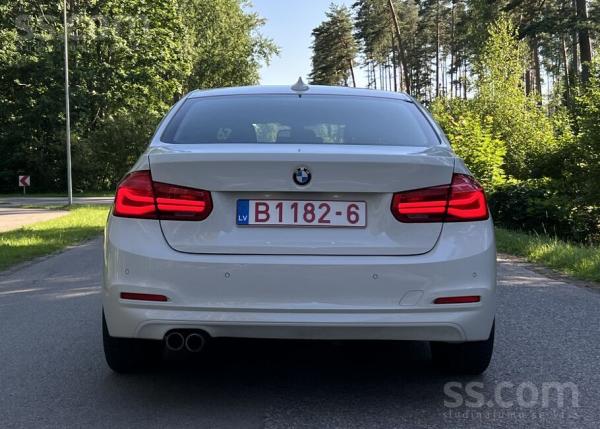White BMW 330 2016 in Jelgava, with an engine capacity of 3.00 L and mileage of 0 thousand km for 12700 €, photo 5 on AUTOMOTO.COM.LV