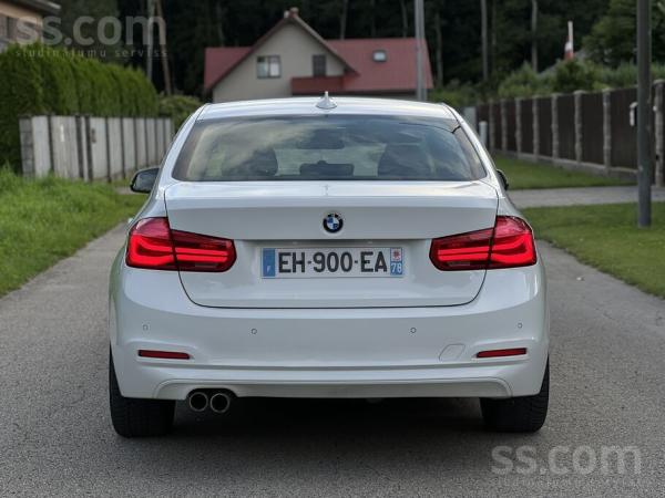 White BMW 330 2016 in Jelgava, with an engine capacity of 3.00 L and mileage of 0 thousand km for 12990 €, photo 5 on AUTOMOTO.COM.LV