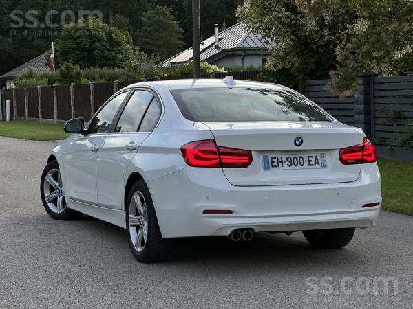 White BMW 330 2016 in Jelgava, with an engine capacity of 3.00 L and mileage of 0 thousand km for 12990 €, photo 6 on AUTOMOTO.COM.LV