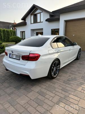 White BMW 330 2016 in Bauska, with an engine capacity of 2.00 L and mileage of 228 thousand km for 16200 €, photo 8 on AUTOMOTO.COM.LV