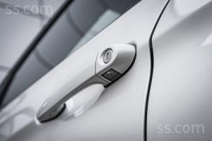 Balts BMW 330 2016 Rīga, ar dzinēja tilpumu 3.00 L un nobraukumu 222 tūkst. km par 14500 €, foto 10 vietnē AUTOMOTO.COM.LV