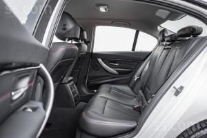 Balts BMW 330 2016 Rīga, ar dzinēja tilpumu 3.00 L un nobraukumu 222 tūkst. km par 14500 €, foto 13 vietnē AUTOMOTO.COM.LV