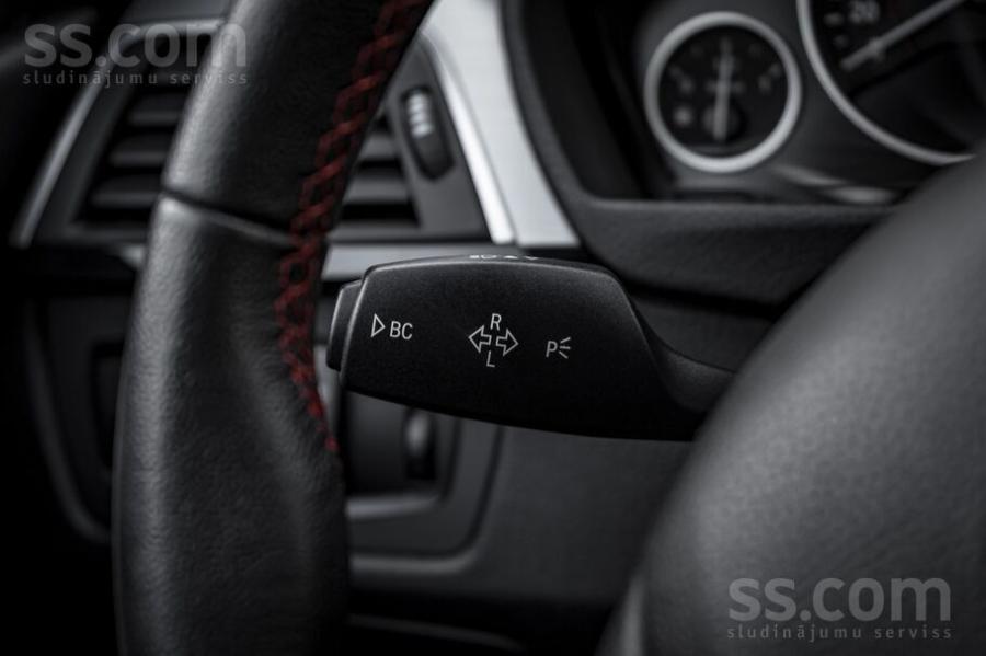 Balts BMW 330 2016 Rīga, ar dzinēja tilpumu 3.00 L un nobraukumu 222 tūkst. km par 14500 €, foto 16 vietnē AUTOMOTO.COM.LV