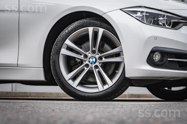 BMW 330 2016 in Riga on AUTOMOTO.COM.LV White BMW 330 2016 in Riga, with an engine capacity of 3.00 L and mileage of 222 thousand km for 14500 €, photo 8 on AUTOMOTO.COM.LV