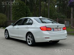 White BMW 330 2016 in Riga, with an engine capacity of 3.00 L and mileage of 210 thousand km for 12500 €, photo 5 on AUTOMOTO.COM.LV